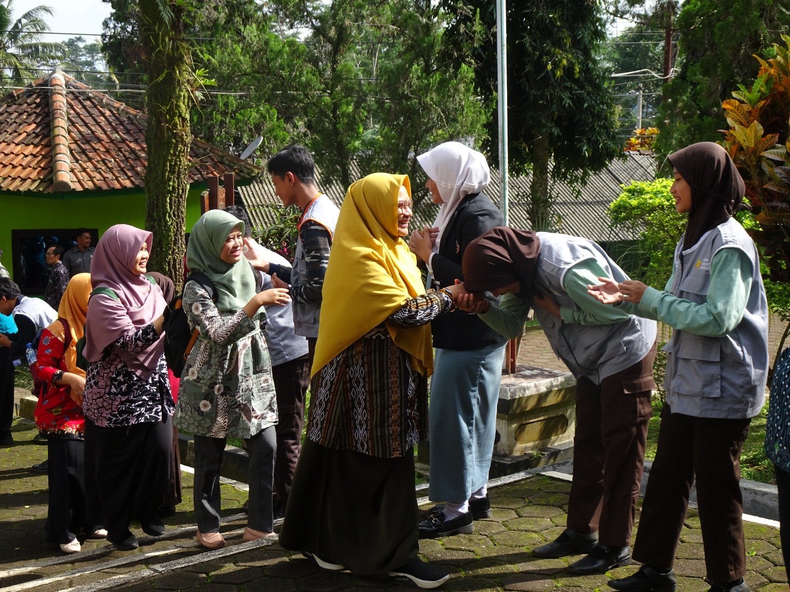 Jadi Role Model Sekolah Sehat, SMA Negeri 1 Bandar Menerima Kunjungan 3 ...